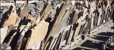 Irregular Shaped Flagstone - Northeast Stone Works